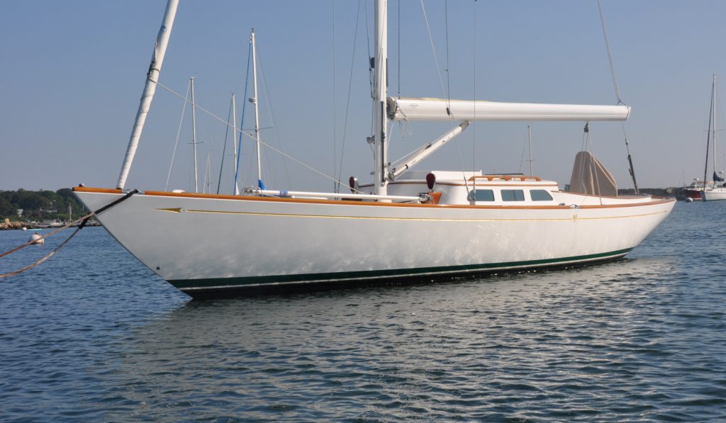 Sailing Yachts - Lyman-Morse Boatbuilding